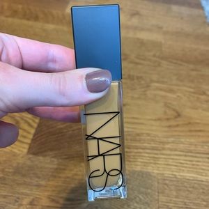 NARS | Makeup | Nars Natural Radiant Longwear Foundation Moorea | Poshmark